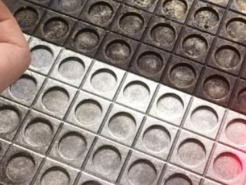 Remove Oil Grease Form Mold By Laser Mold Cleaning Machine - LINRAYTECH