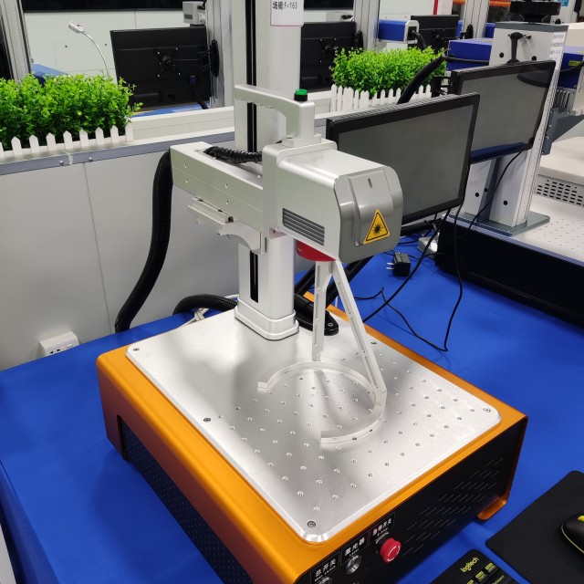 Handheld Portable Laser Engraver&Marking Machine - Buy Handheld Laser ...