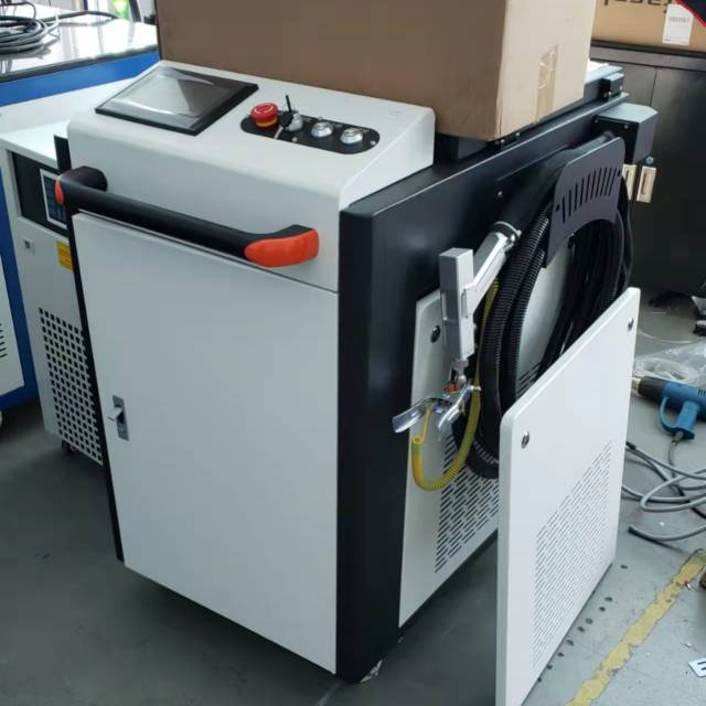 3 In 1 Handheld Laser Welding Cutting Cleaning Machine For Matel - Buy ...